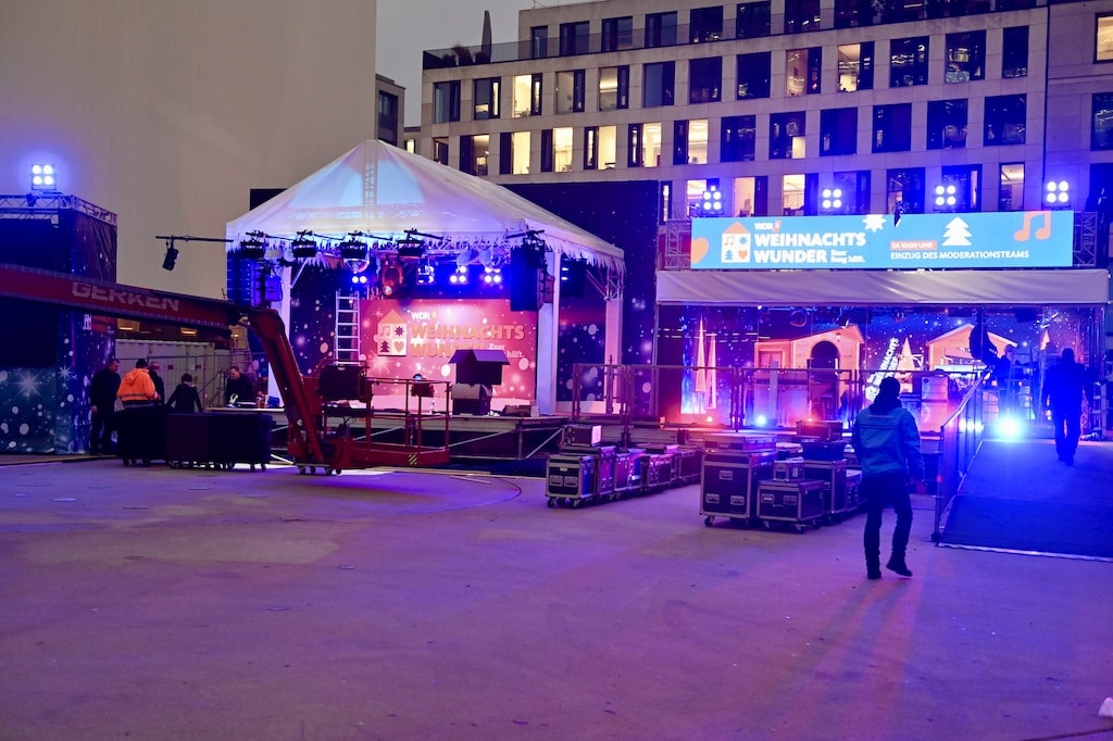 WDR 2 Weihnachtswunder In D sseldorf 107 Stunden Live Programm F r WDR 2 Weihnachtswunder In D sseldorf 107 Stunden Live Programm F r